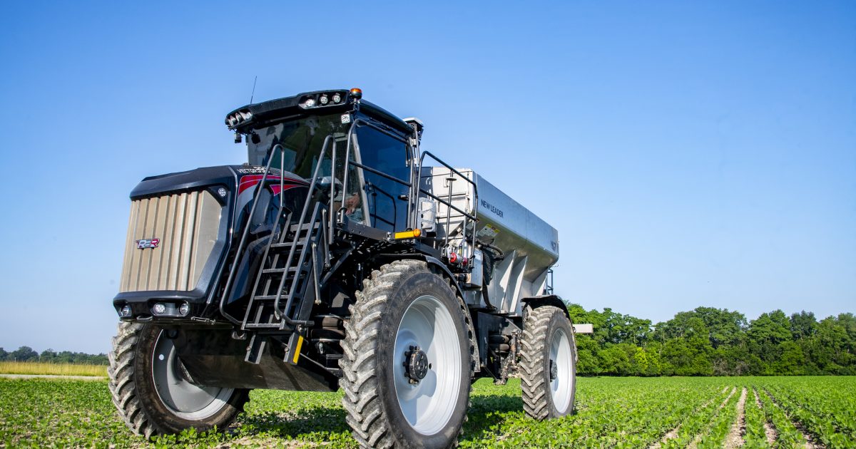 Vector 390 - High Capacity Row Crop Spreader | RBR Enterprise