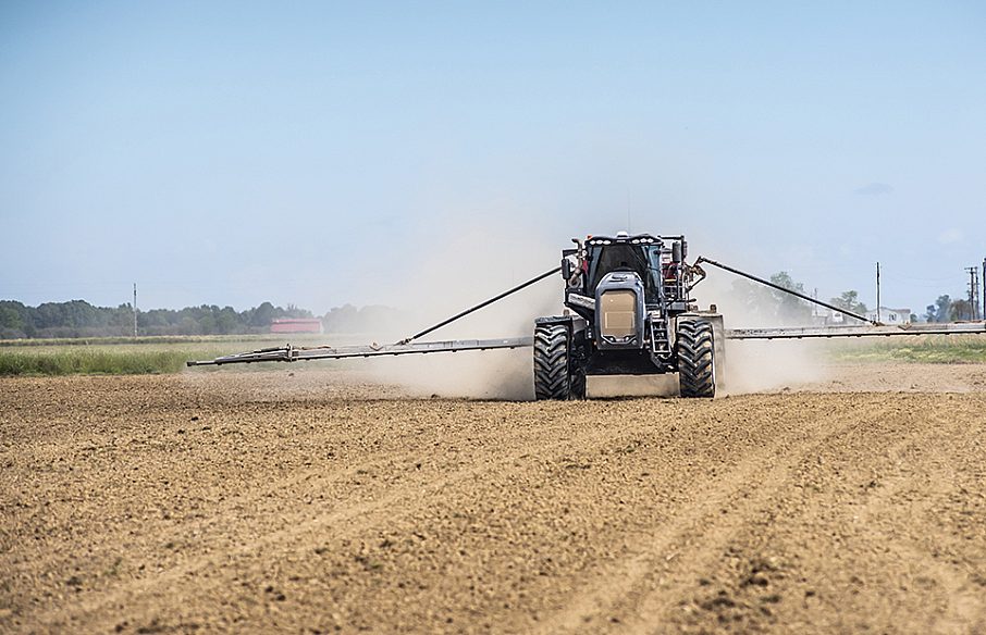 Air Spreader - Precision Application | RBR Enterprise